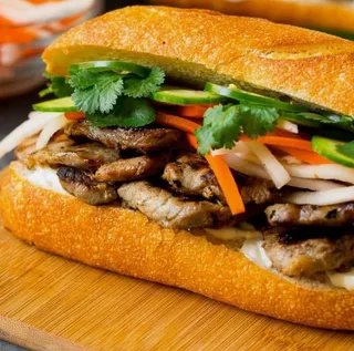 Revi Food Ordering App | Download the App Today